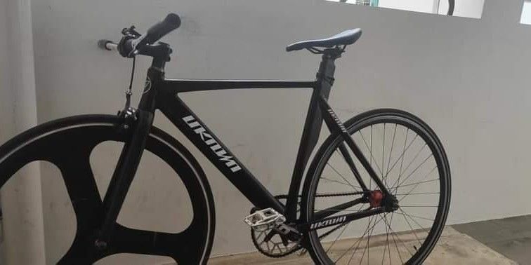 Fixie, Sports Equipment, Bicycles & Parts, Bicycles on Carousell
