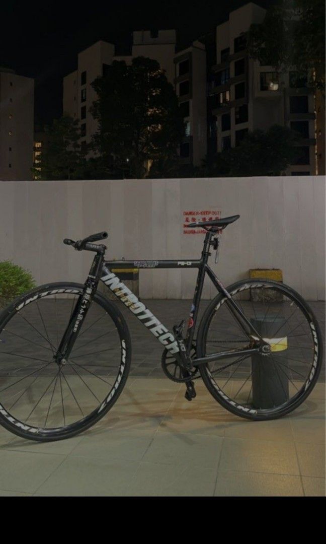 URGENT INTRO7TECH FRAMESET, Sports Equipment, Bicycles & Parts ...