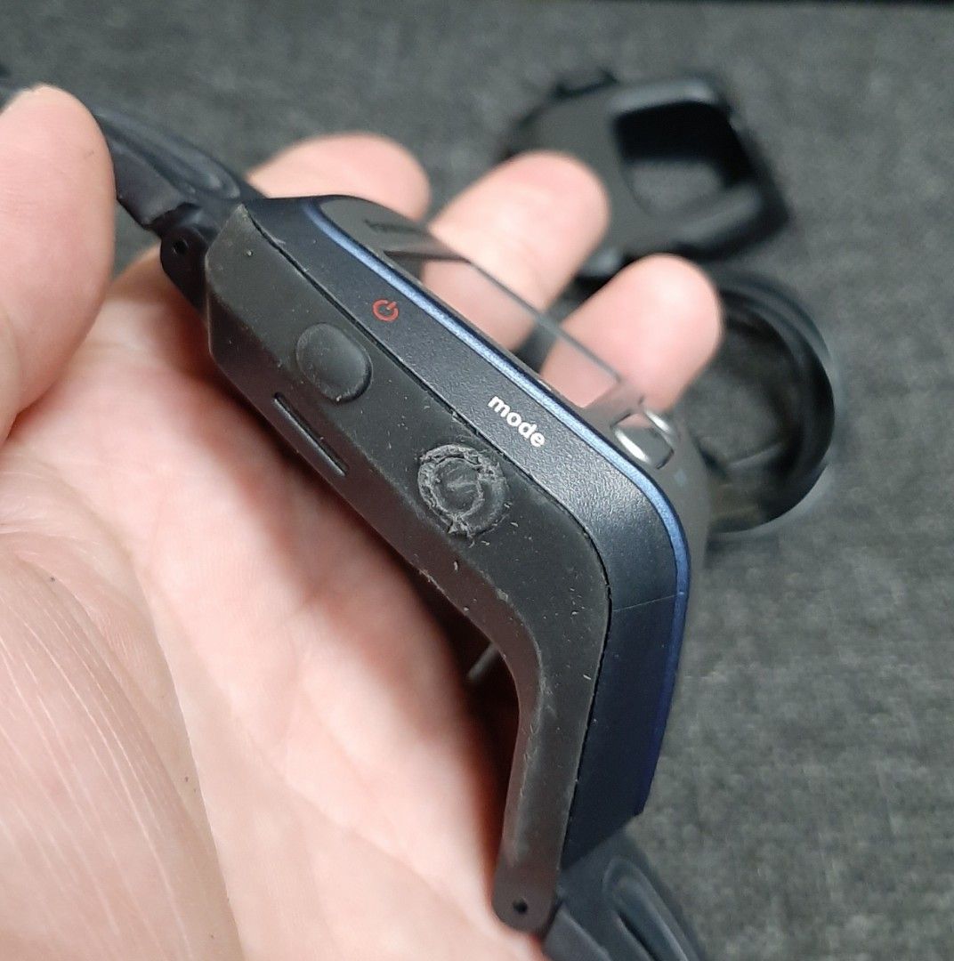 Garmin Forerunner 205 with issue on Carousell