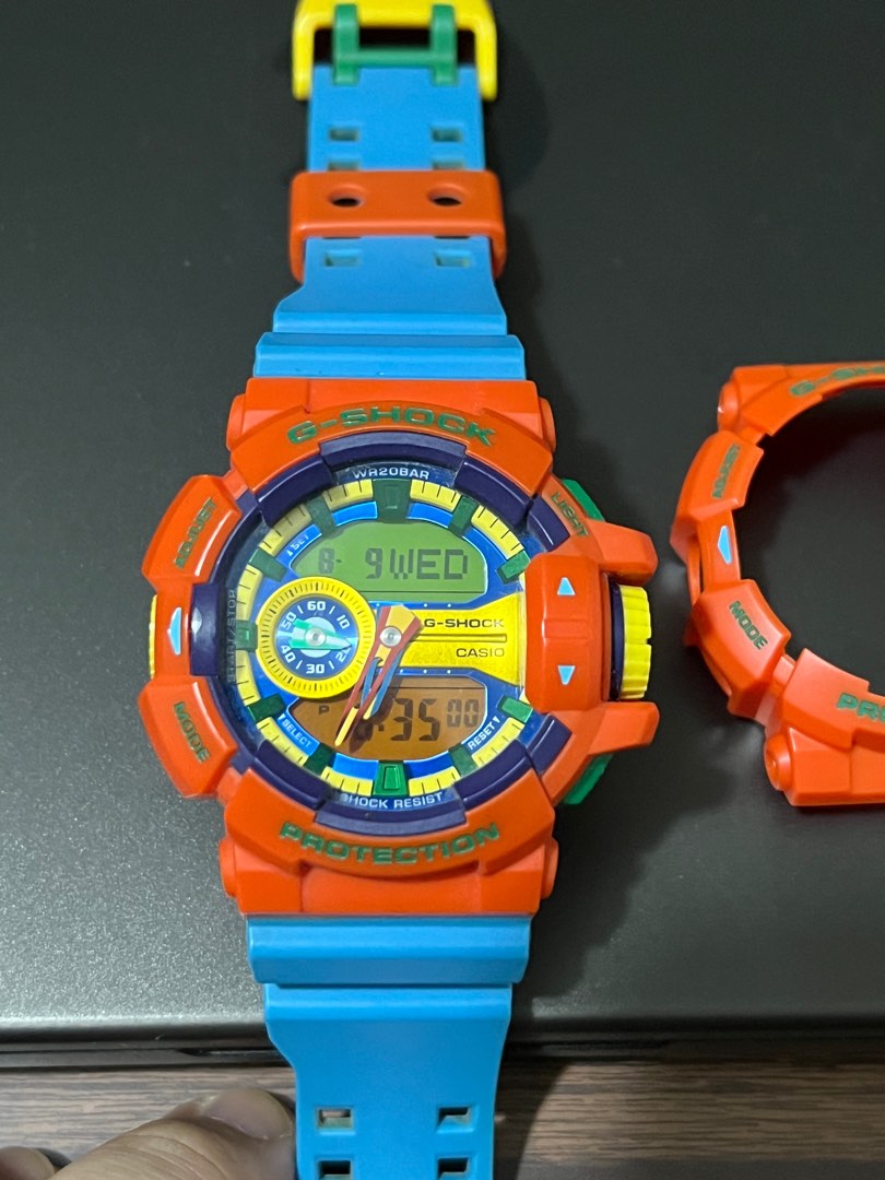 G-SHOCK GA-400-4ADR, 名牌, 手錶 - Carousell