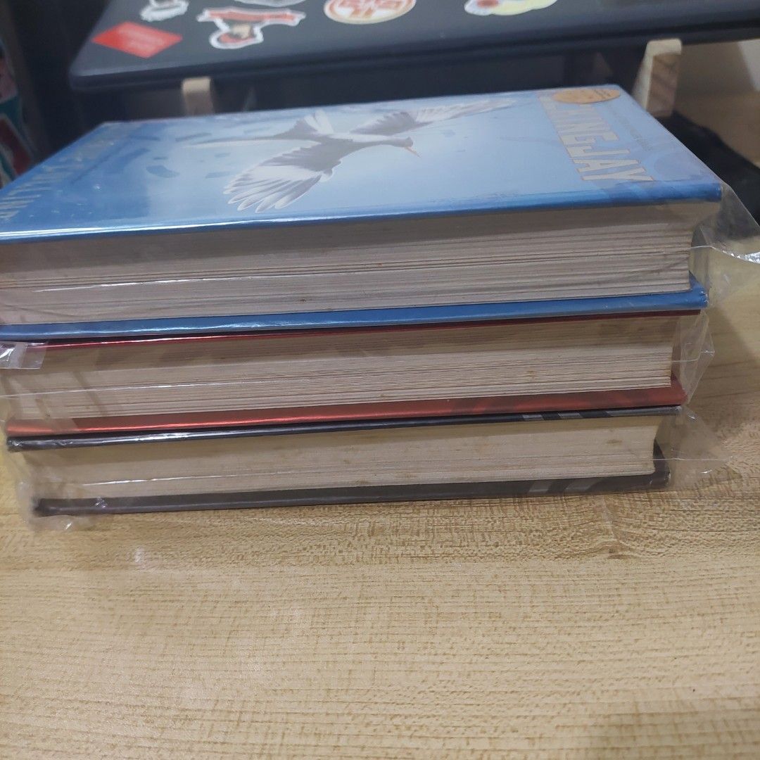 Hunger Games Trilogy hardbound set, Hobbies & Toys, Books & Magazines ...