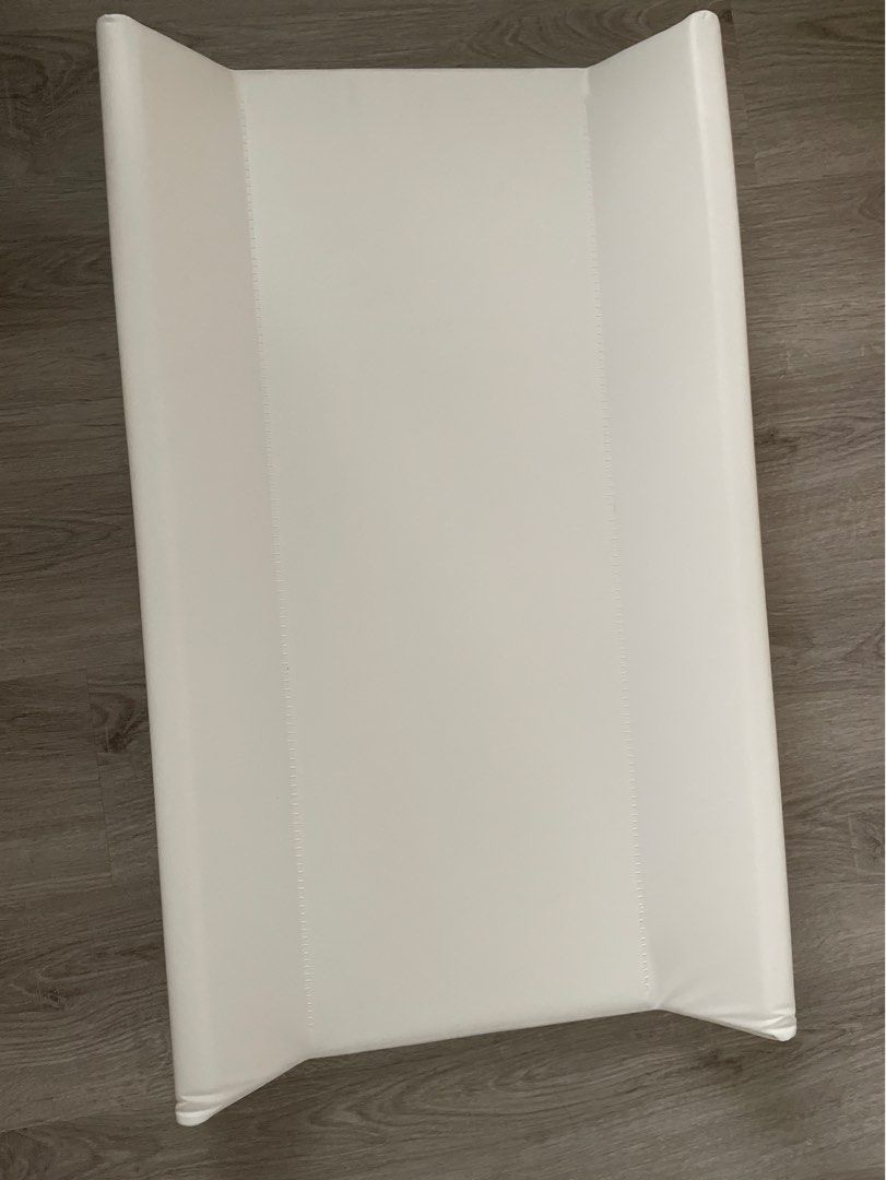 Jarrons & Co: Happy Cot Diaper Changing Board, Babies & Kids, Baby ...