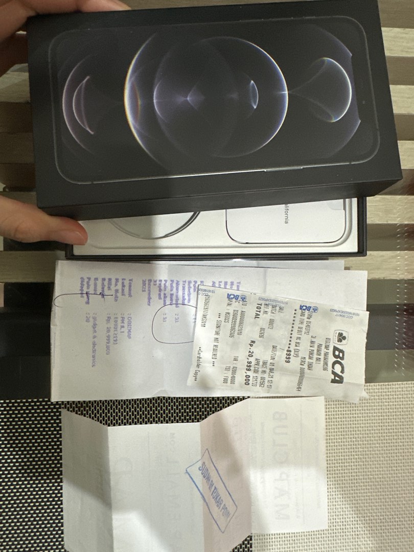 JUAL IPHONE 12 PRO 256gb DIGIMAP, Telepon Seluler & Tablet, iPhone ...