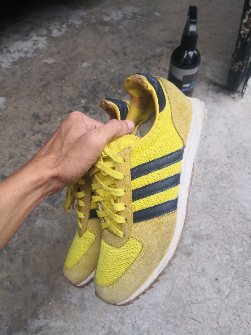 Kasut Adidas kuning, Men's Fashion, Footwear, Sneakers on Carousell
