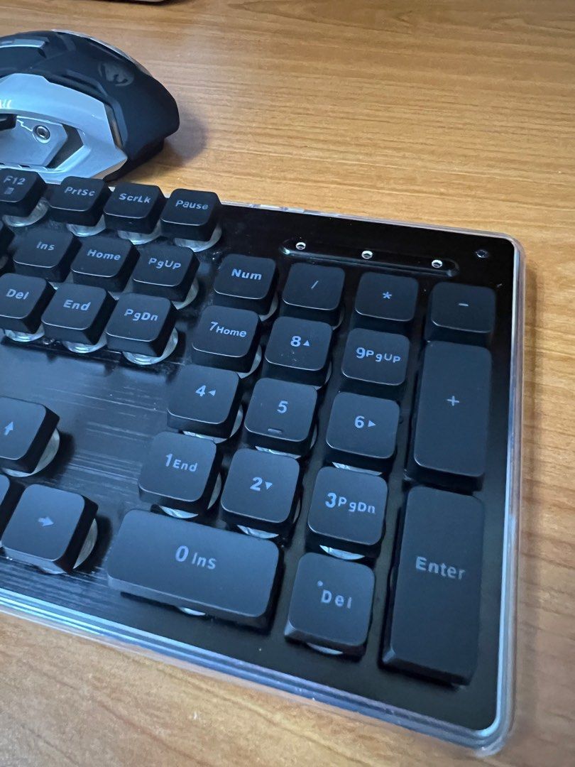 Wireless Keyboard and mouse set, Computers & Tech, Parts & Accessories ...