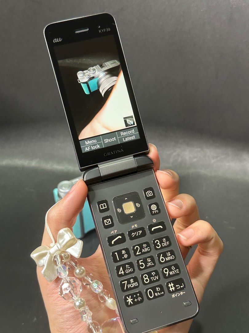 Kyocera Gratina KYF39 Keitai Flip Phone Docomo, Mobile Phones & Gadgets, Mobile Phones, Android ...