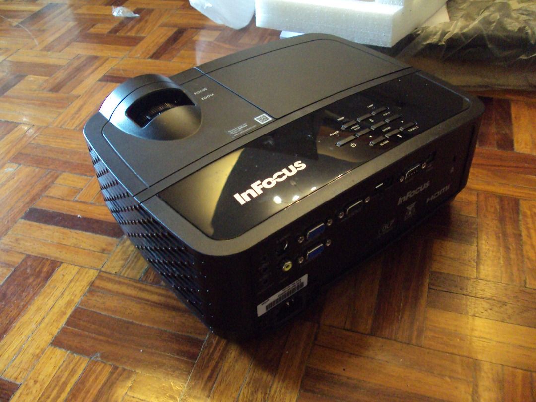 LED Projector InFocus IN 112A, Computers & Tech, Office & Business ...