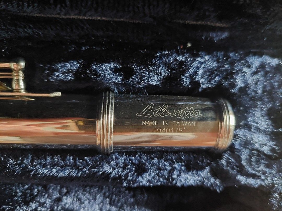 Libretto flute, Hobbies & Toys, Music & Media, Musical Instruments on ...