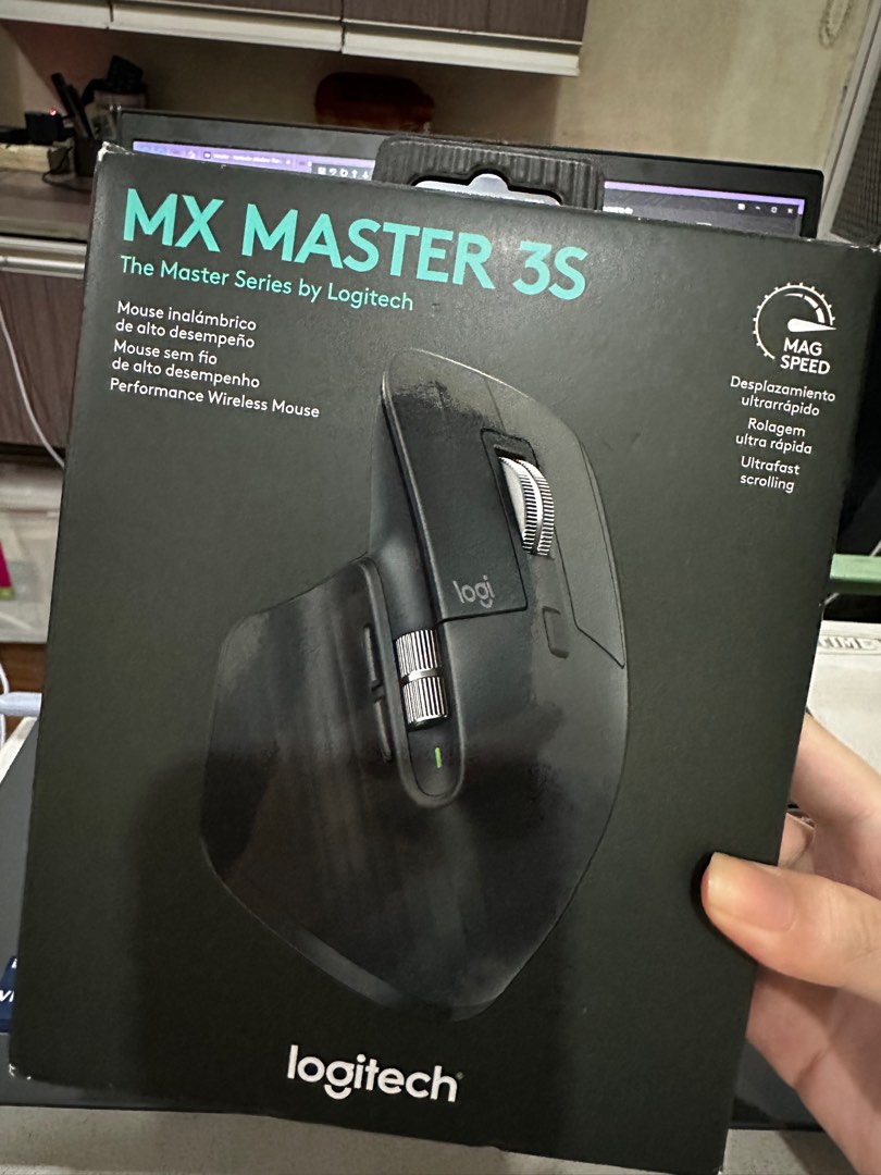 Logitech MX Master 3S Ergonomic Mouse, Computers & Tech, Parts ...