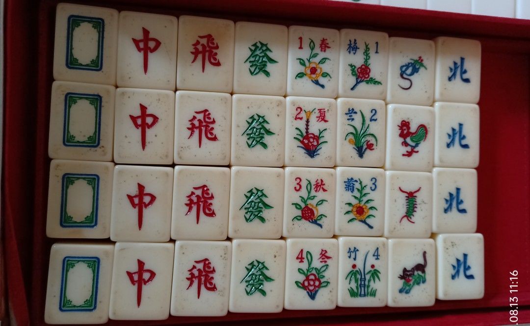 Mahjong. Silver back, Hobbies & Toys, Toys & Games on Carousell