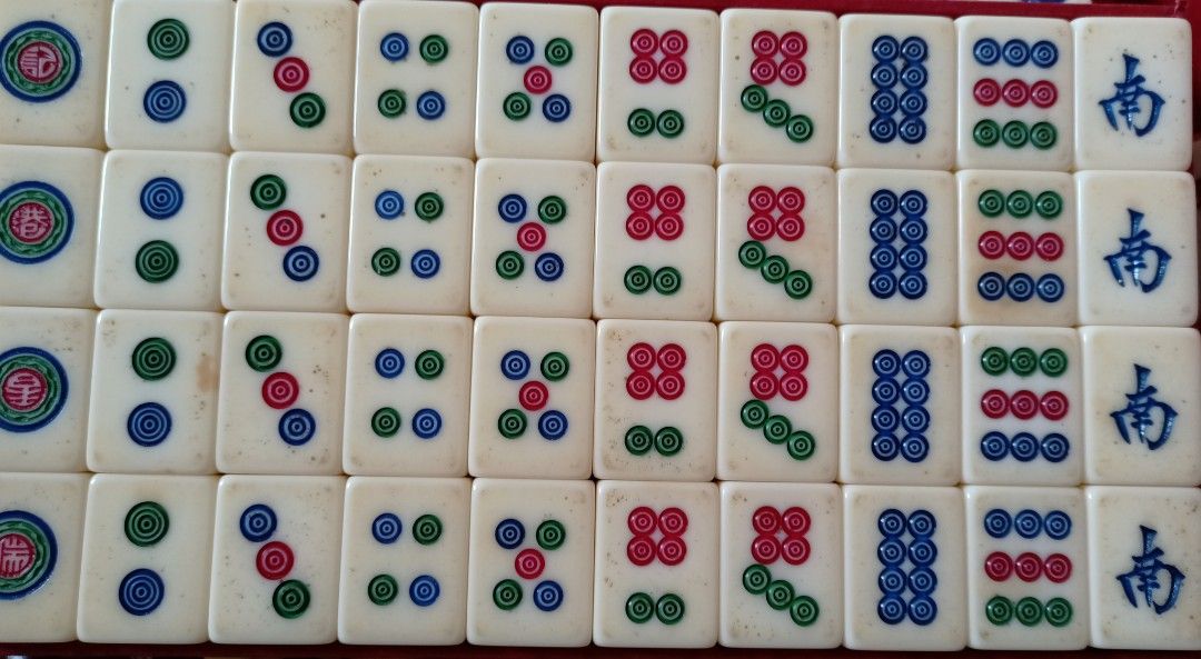 Mahjong. Silver back, Hobbies & Toys, Toys & Games on Carousell