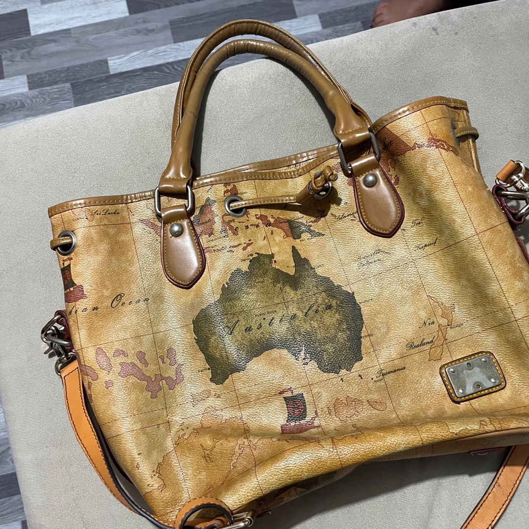 Map bag tote sling, Women's Fashion, Bags & Wallets, Tote Bags on Carousell