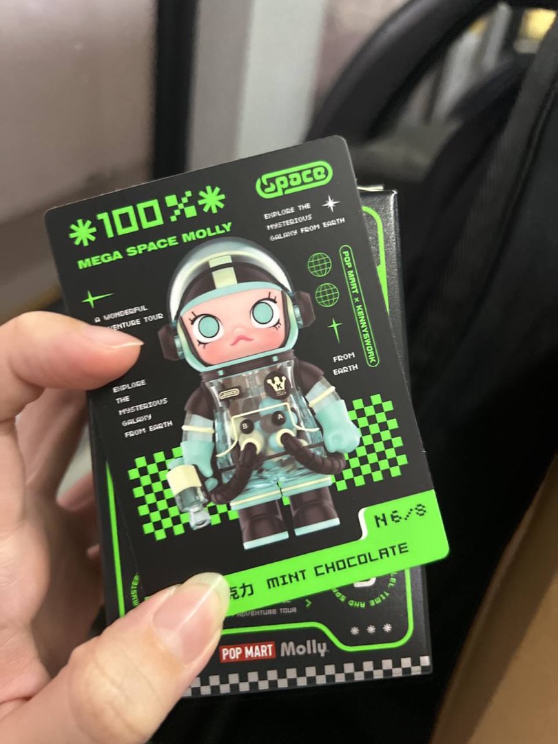mega space molly 100% series 2 mint chocolate, Hobbies & Toys, Toys & Games on Carousell