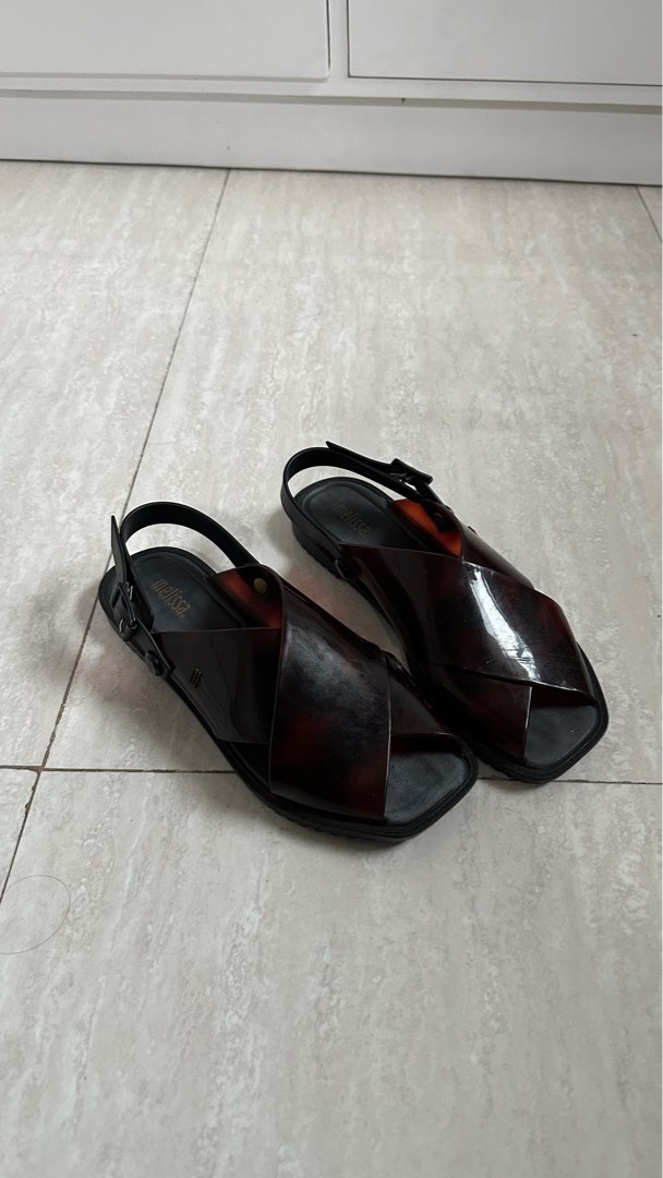 Melissa tortoise sandals, Women's Fashion, Footwear, Flats & Sandals on ...