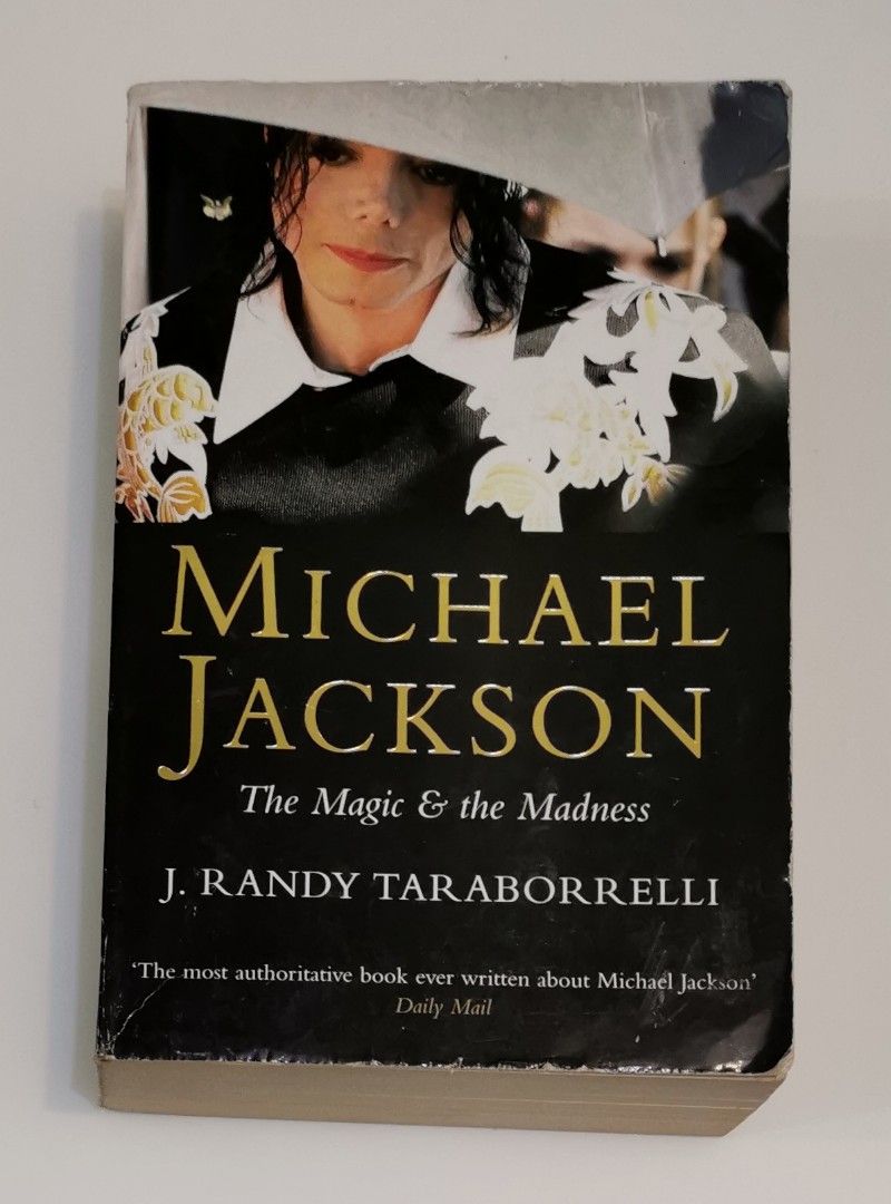 MICHAEL JACKSON, Hobbies & Toys, Books & Magazines, Storybooks on Carousell