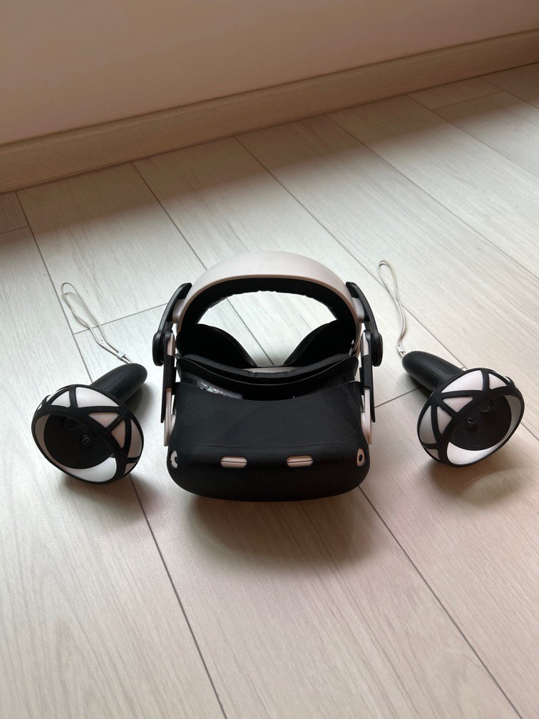 Oculus Quest 2 64gb, Video Gaming, Video Game Consoles, Others on Carousell