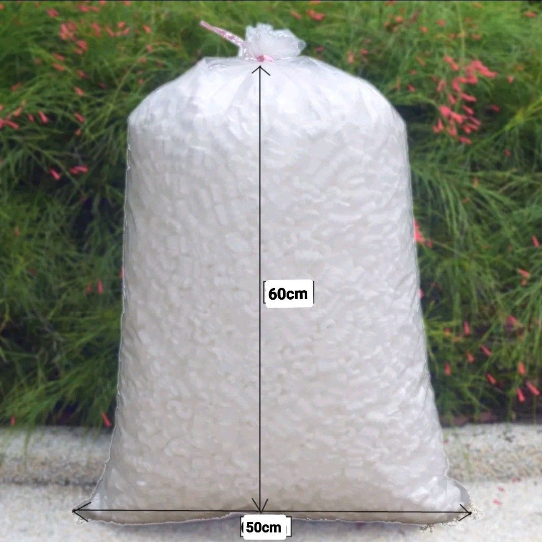 Packing foam / packing peanuts, Hobbies & Toys, Stationery & Craft ...