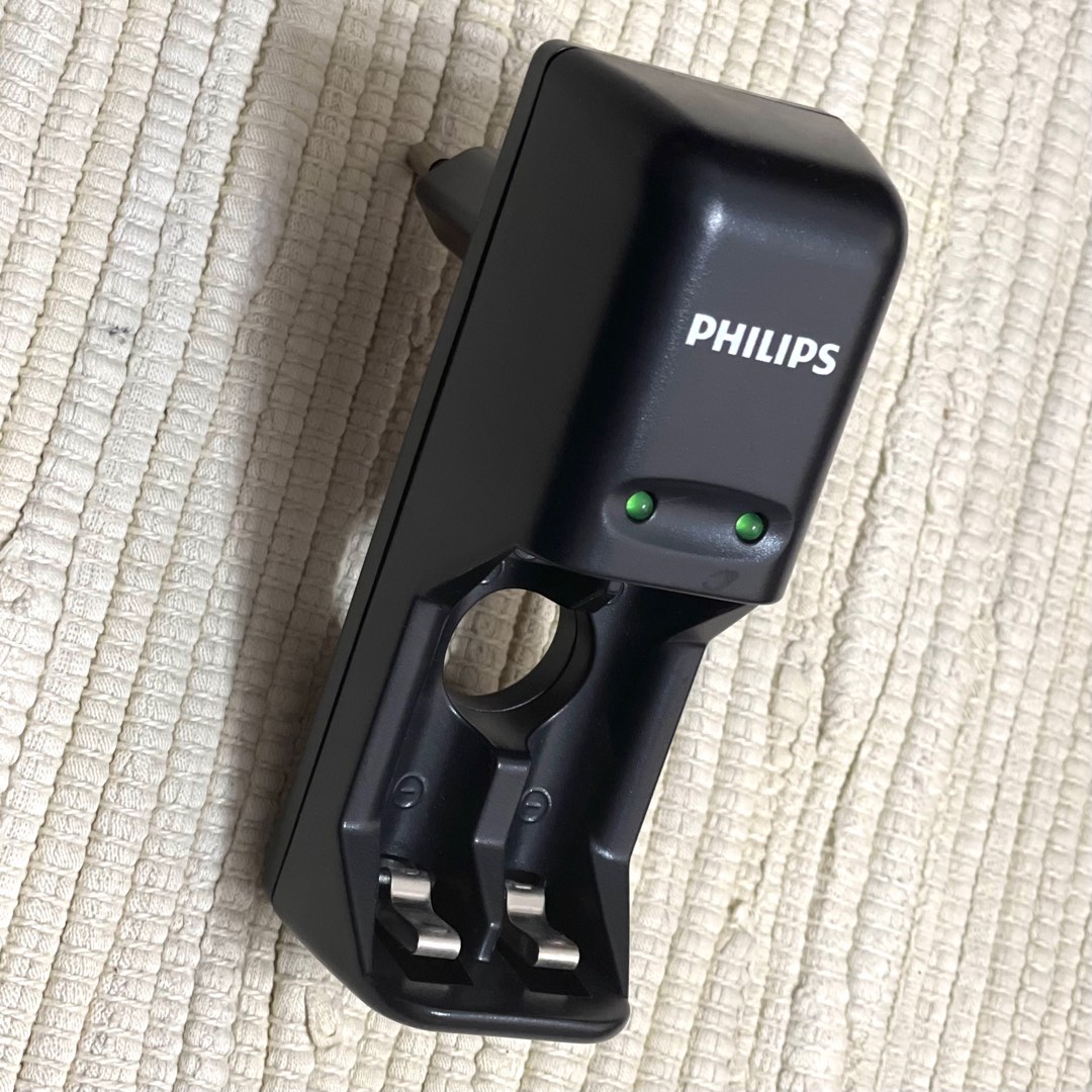 Philips Battery Charger, Photography, Photography Accessories ...
