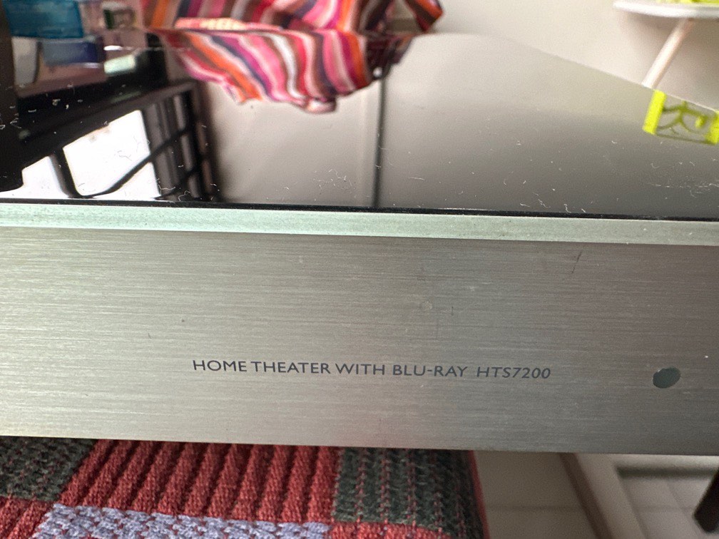 Garage Sale: Philips HTS7200, Audio, Soundbars, Speakers & Amplifiers ...