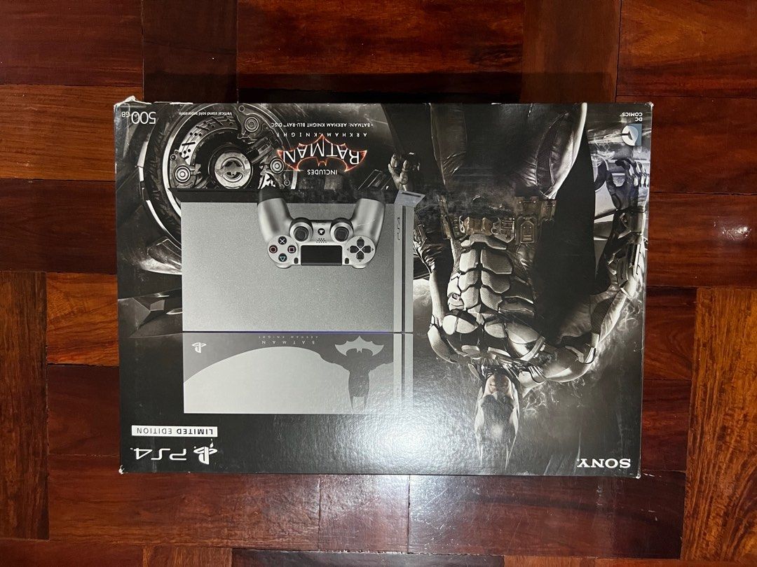 Playstation 4 (PS4) Limited Edition Console - Batman Arkham Knight ...