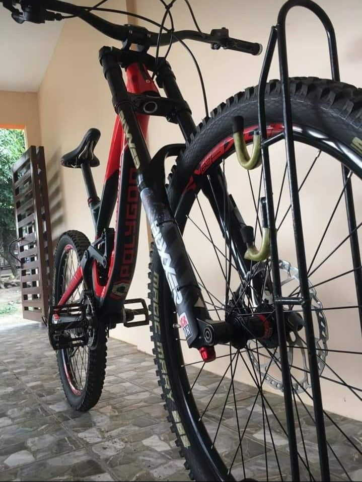 Polygon Collosus DH8 Full Suspension, Sports Equipment, Bicycles ...