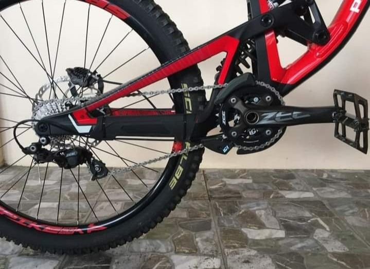 Polygon Collosus DH8 Full Suspension, Sports Equipment, Bicycles ...