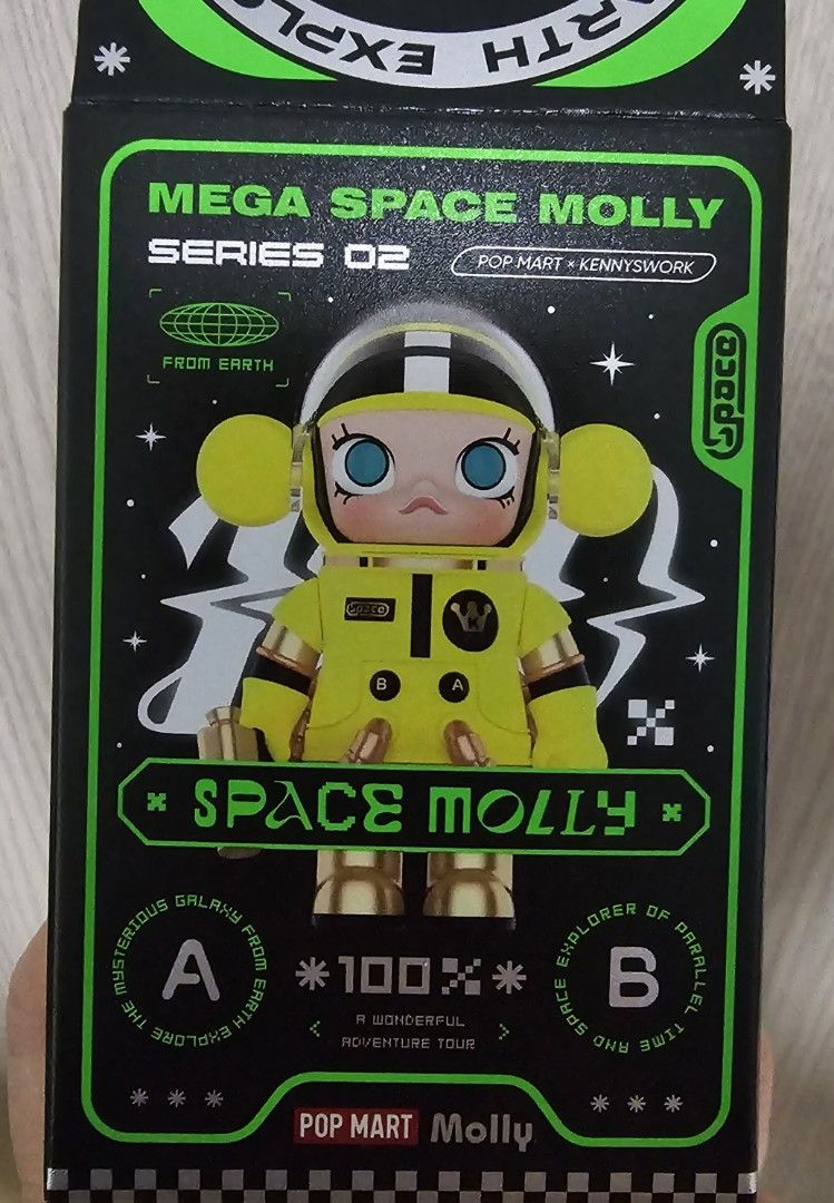 Pop Mart Space Molly 100% Series 2 - Heartbeat, Hobbies & Toys, Toys ...