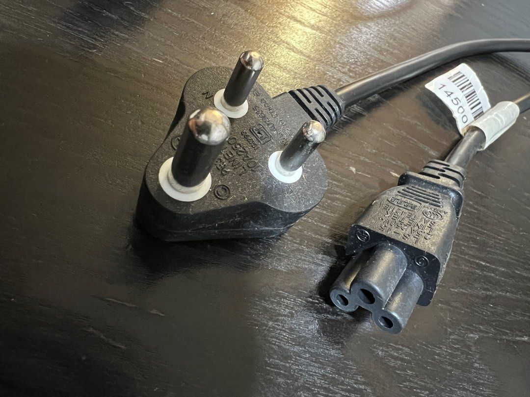 Power cable (India 3 pin round), Computers & Tech, Parts & Accessories ...
