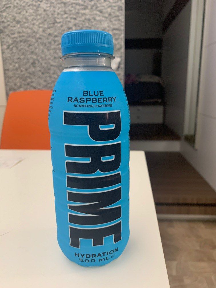 Prime Hydration Blue Raspberry 500ml, 嘢食 & 嘢飲, 飲料 - Carousell