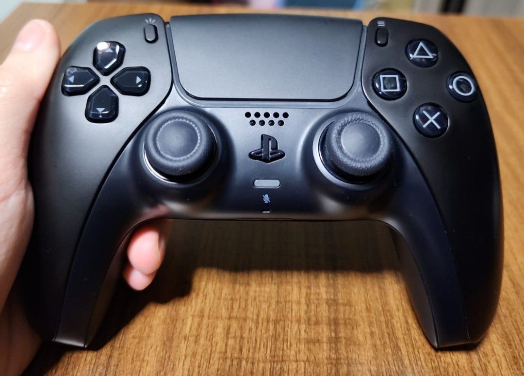 PS5 Controller, Hobbies & Toys, Toys & Games on Carousell
