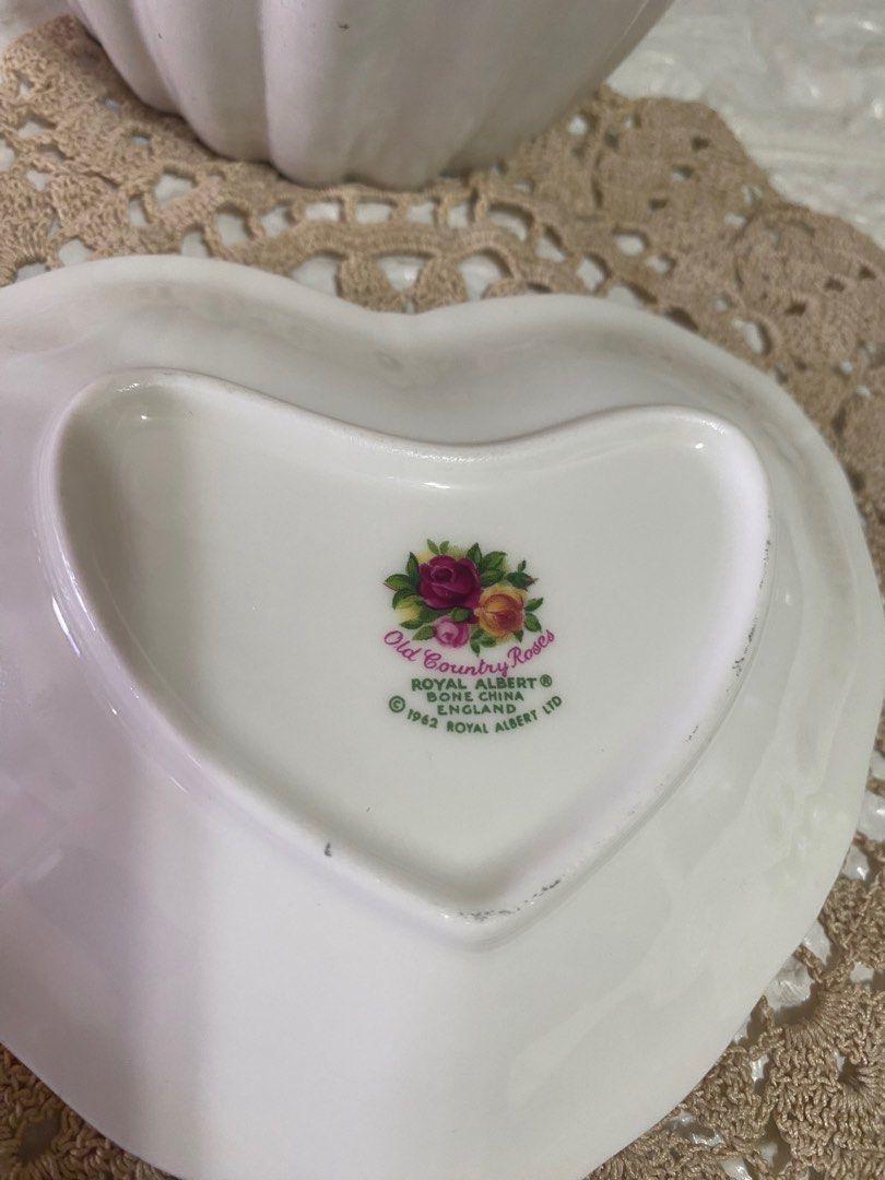 Royal Albert OCR Happy Anniversary Heart Shaped Trinket Dish, Furniture ...
