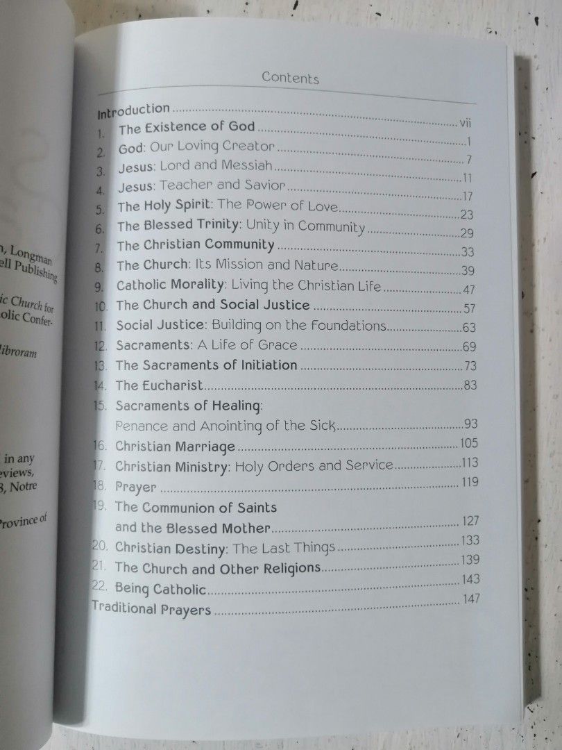 Seeker's Catechism : The Basics of Catholicism, Hobbies & Toys, Books ...