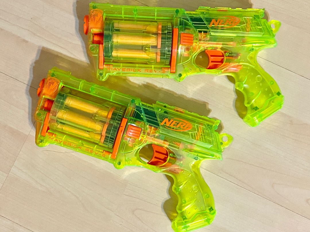 Set of 2 Nerf Guns Maverick Rev-6 w Rotating Barrel, Hobbies & Toys ...