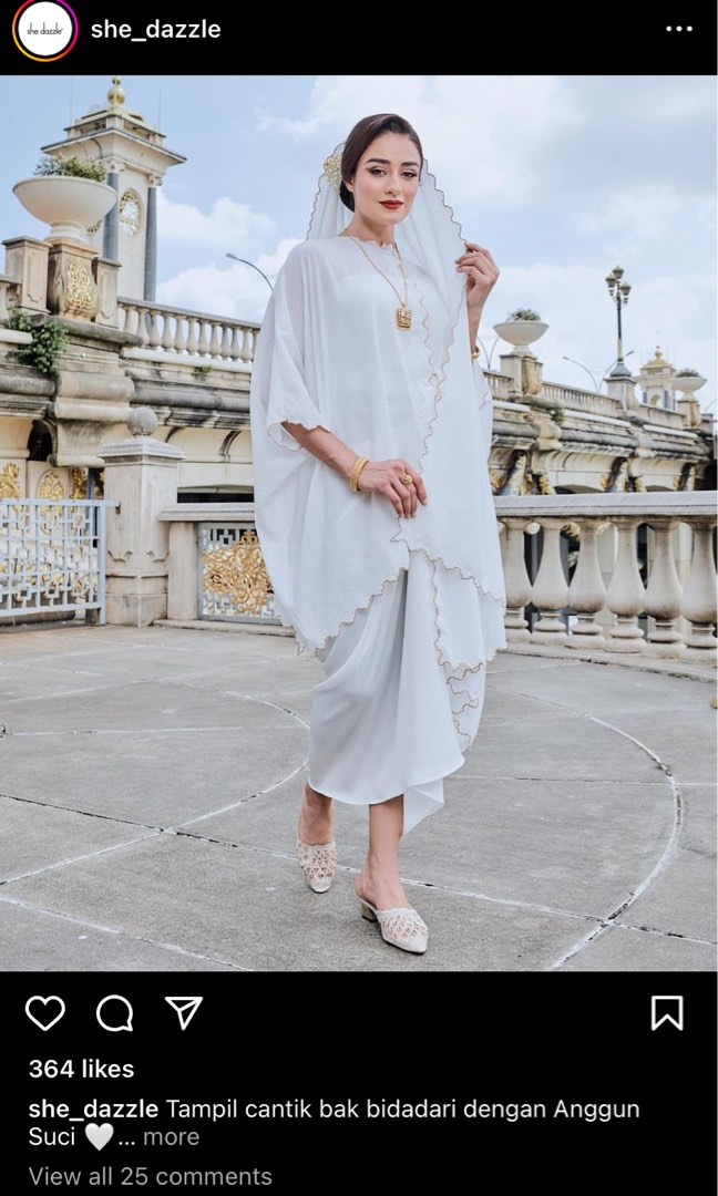 She Dazzle baju kurung, Women's Fashion, Muslimah Fashion, Baju Kurung & sets on Carousell