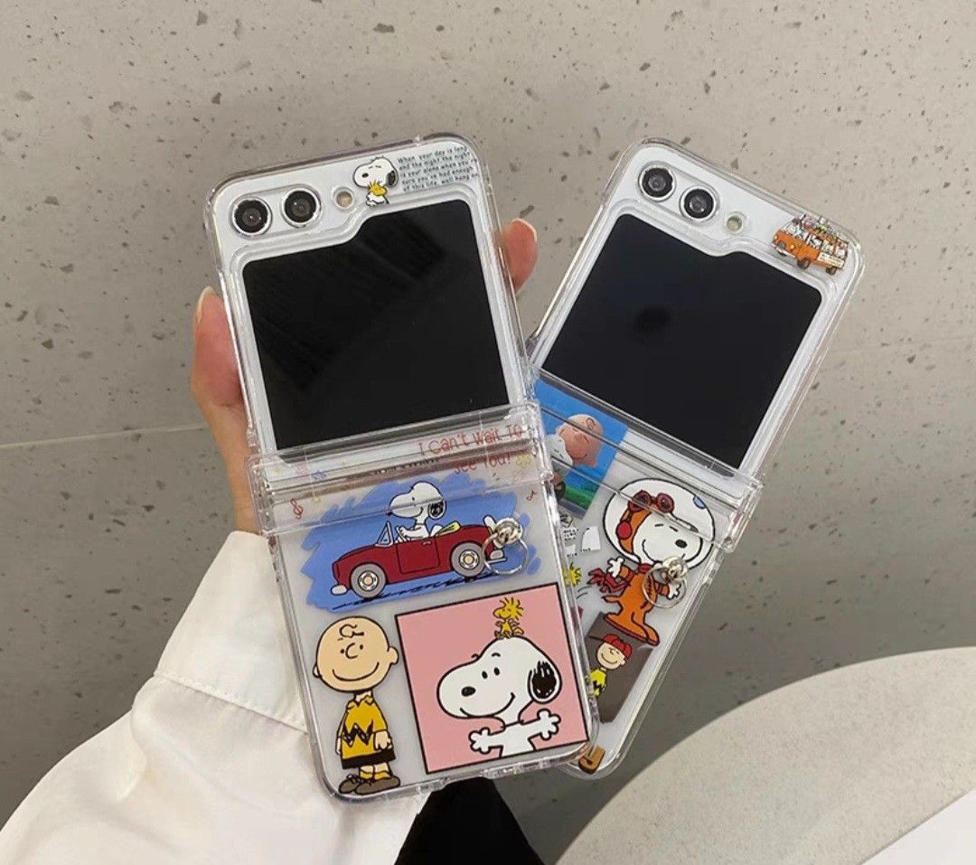 Snoopy Casing - Z Flip 5, Mobile Phones & Gadgets, Mobile & Gadget ...