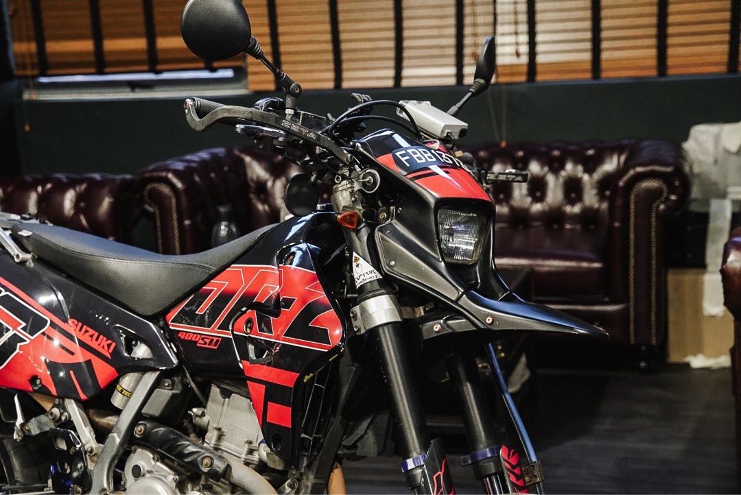 Suzuki DRZ400 SM, Motorcycles, Motorcycles for Sale, Class 2A on Carousell