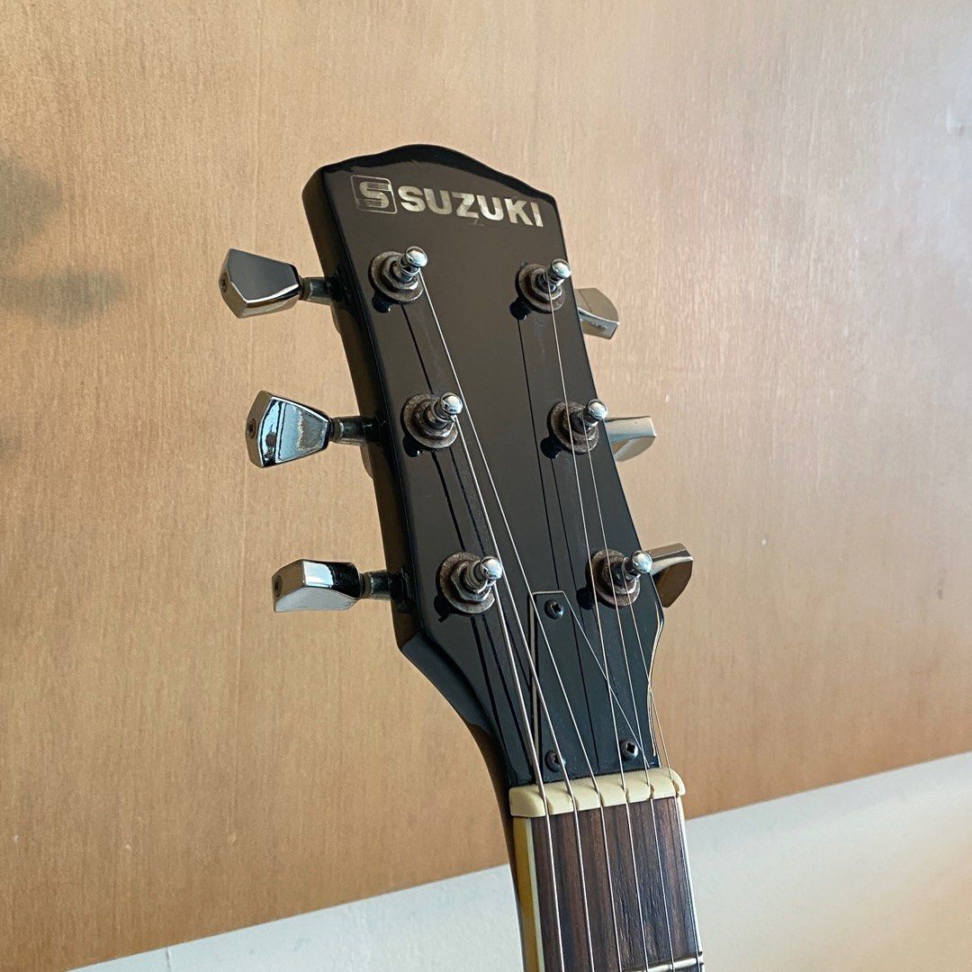 Suzuki Les Paul Style Electric Guitar - Black, Hobbies & Toys, Music ...