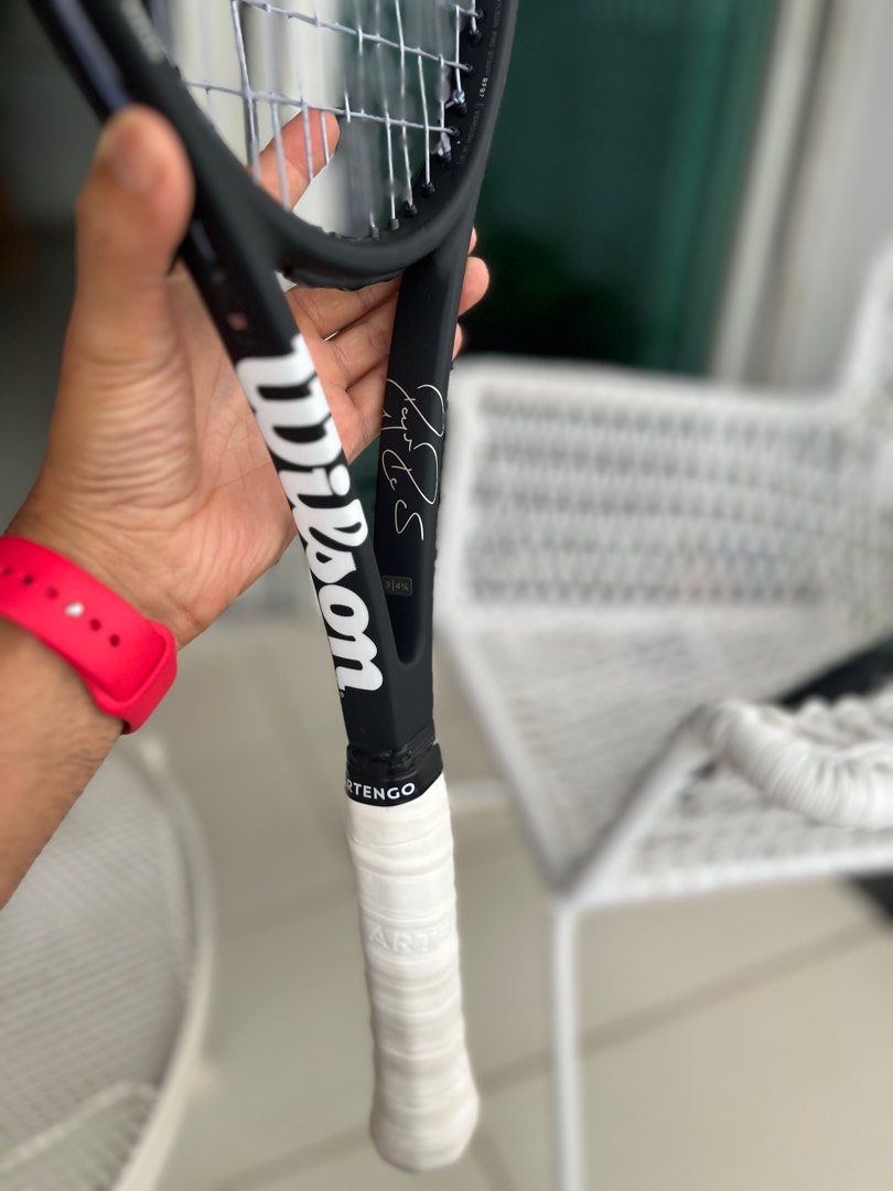 Wilson Pro staff RF Autograph v12, Sports Equipment, Sports & Games ...