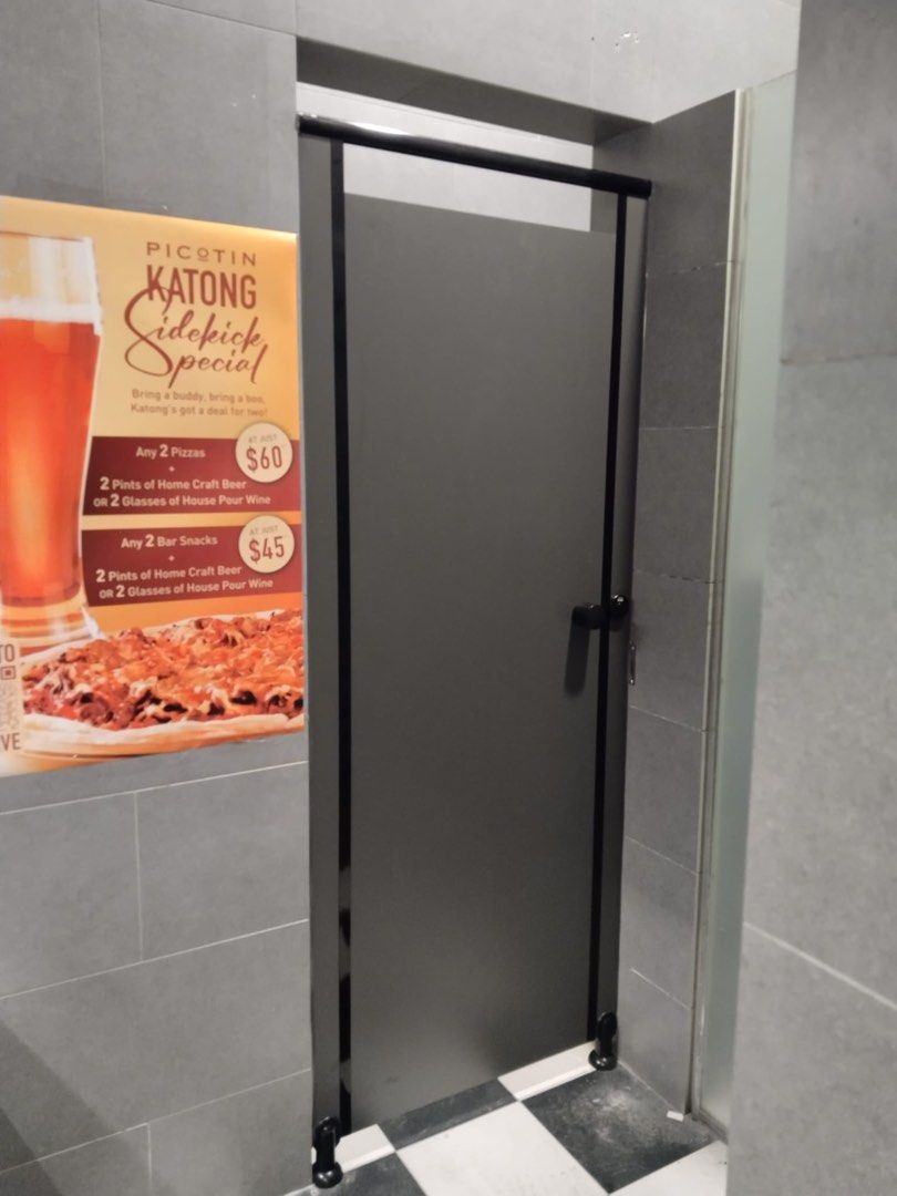 Phenolic Doors for cubicles partition and toilet renovations packages, Furniture & Home Living ...