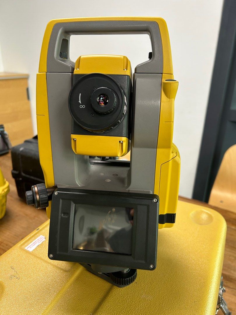 TOPCON Japan OS-201 Total Station, Computers & Tech, Office & Business ...