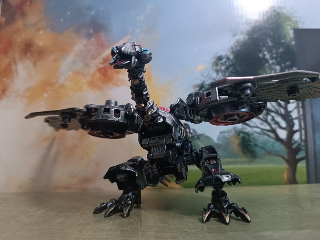 Transformers DOTM Custom Repainted Deluxe Class Laserbeak, Hobbies ...