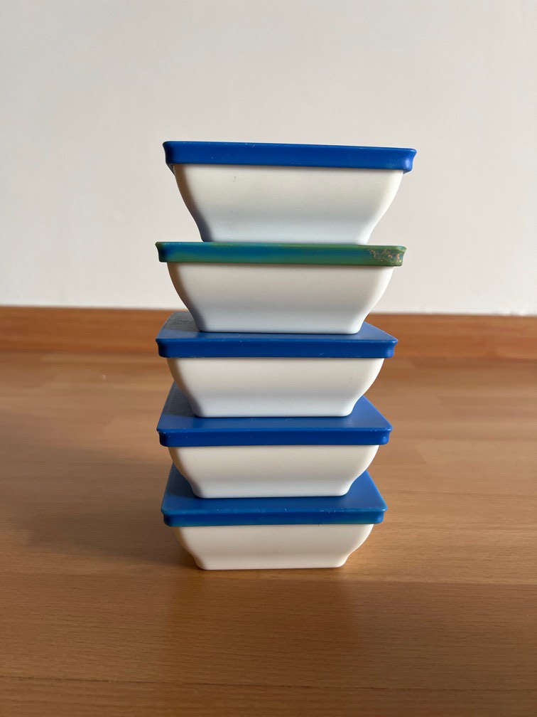 5 units of Tupperware Zen Square Small Containers 200ml, Furniture ...