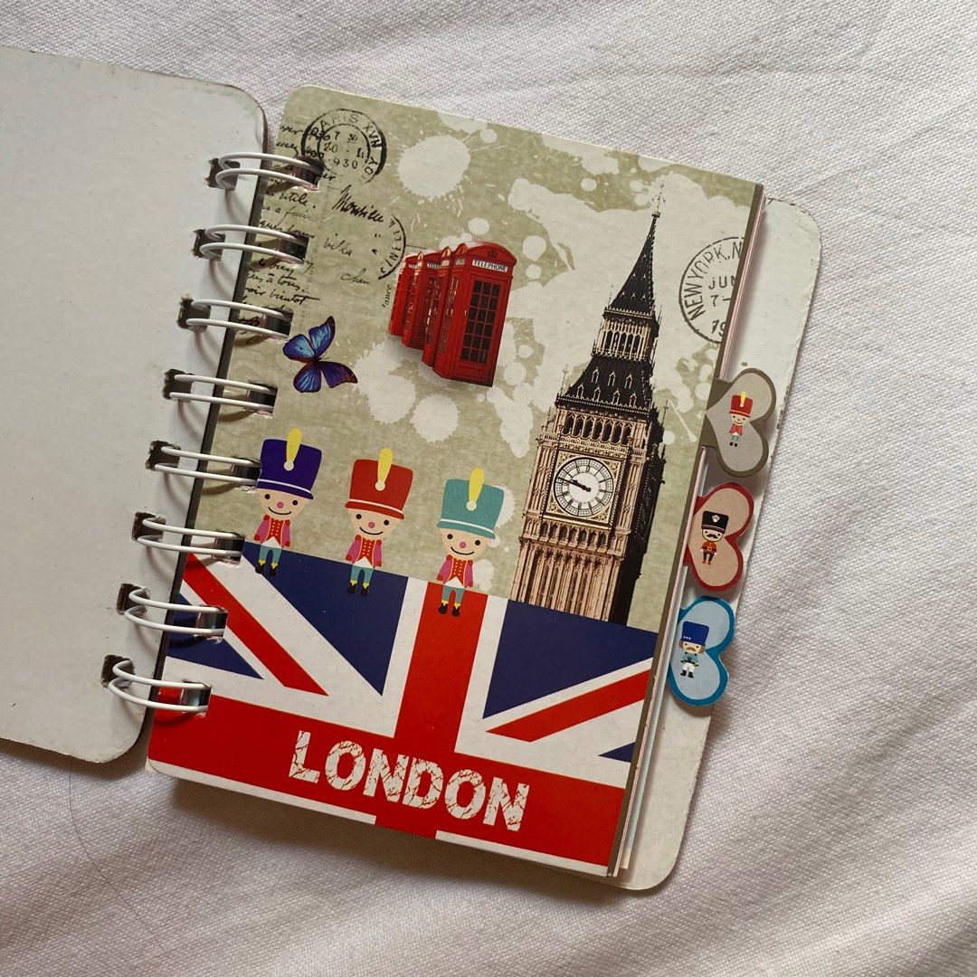 UK Themed Mini Notebook/Notepad, Hobbies & Toys, Stationary & Craft ...