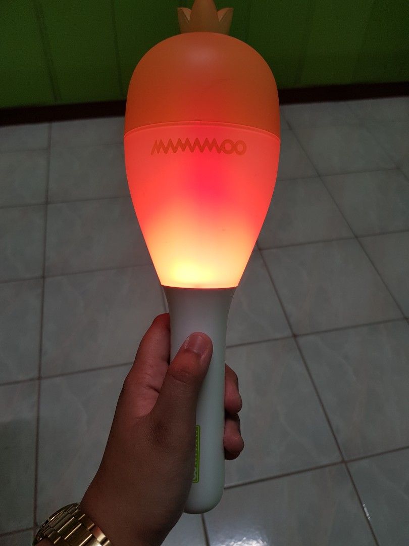 Unsealed Moobong ver 2.5 Mamamoo Light stick on Carousell
