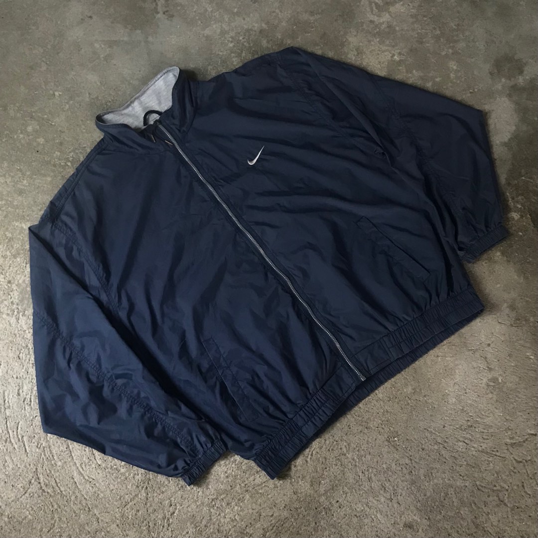 Vintage Nike Windbreaker on Carousell