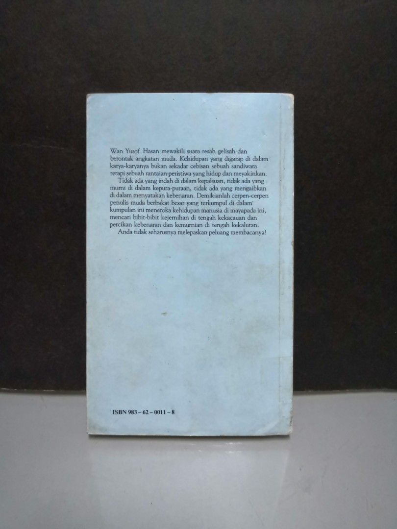 Wan Yusof Hasan - Suara Dari Lembah - Antologi Cerpen - Original DBP ...