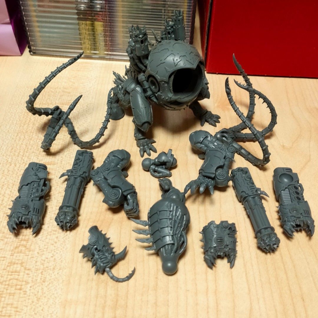Warhammer 40K Chaos Space Marines Forgefiend COMPLETE, Hobbies & Toys ...