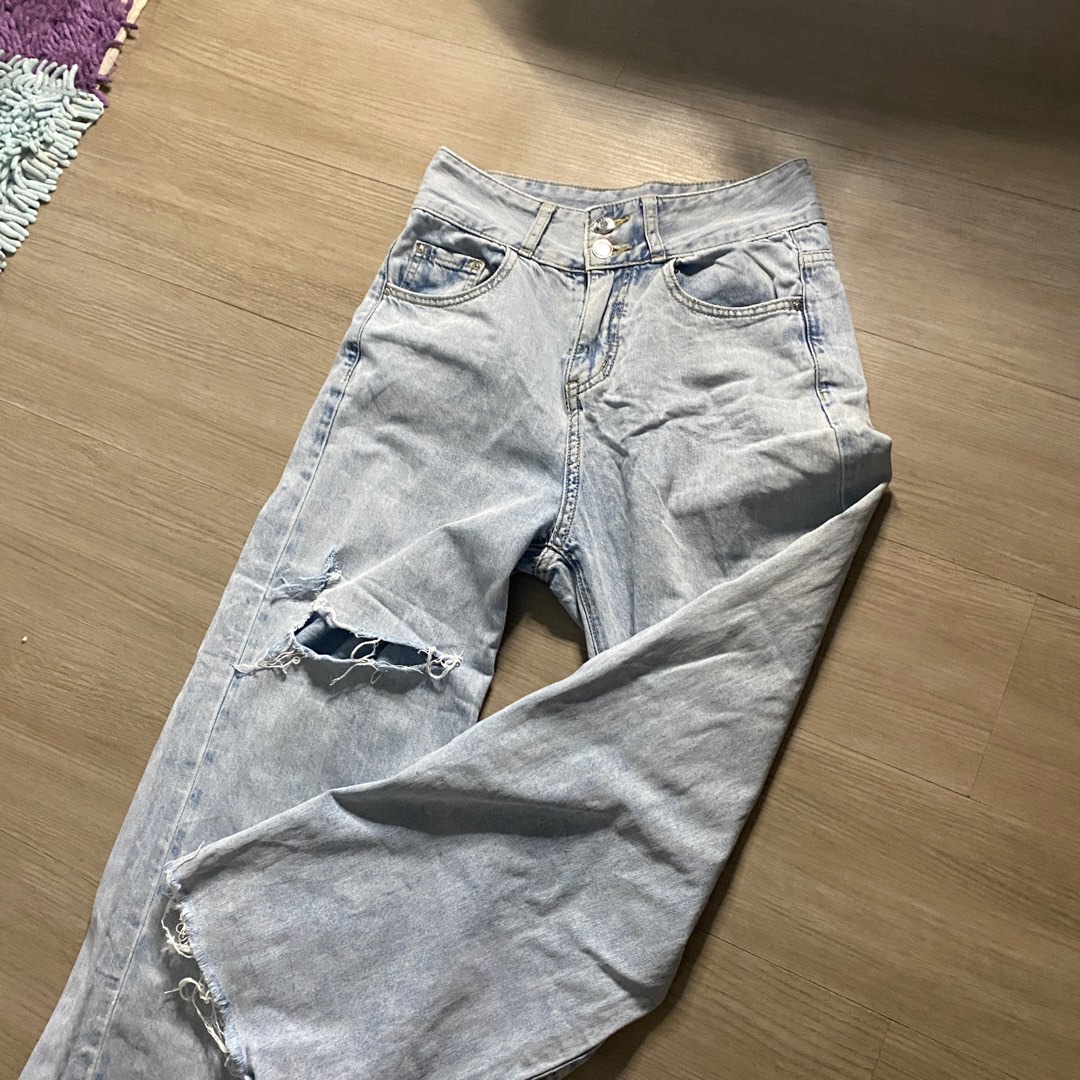Whitewashed Denim Jeans Ripped Mom Baggy Pants, Women's Fashion ...