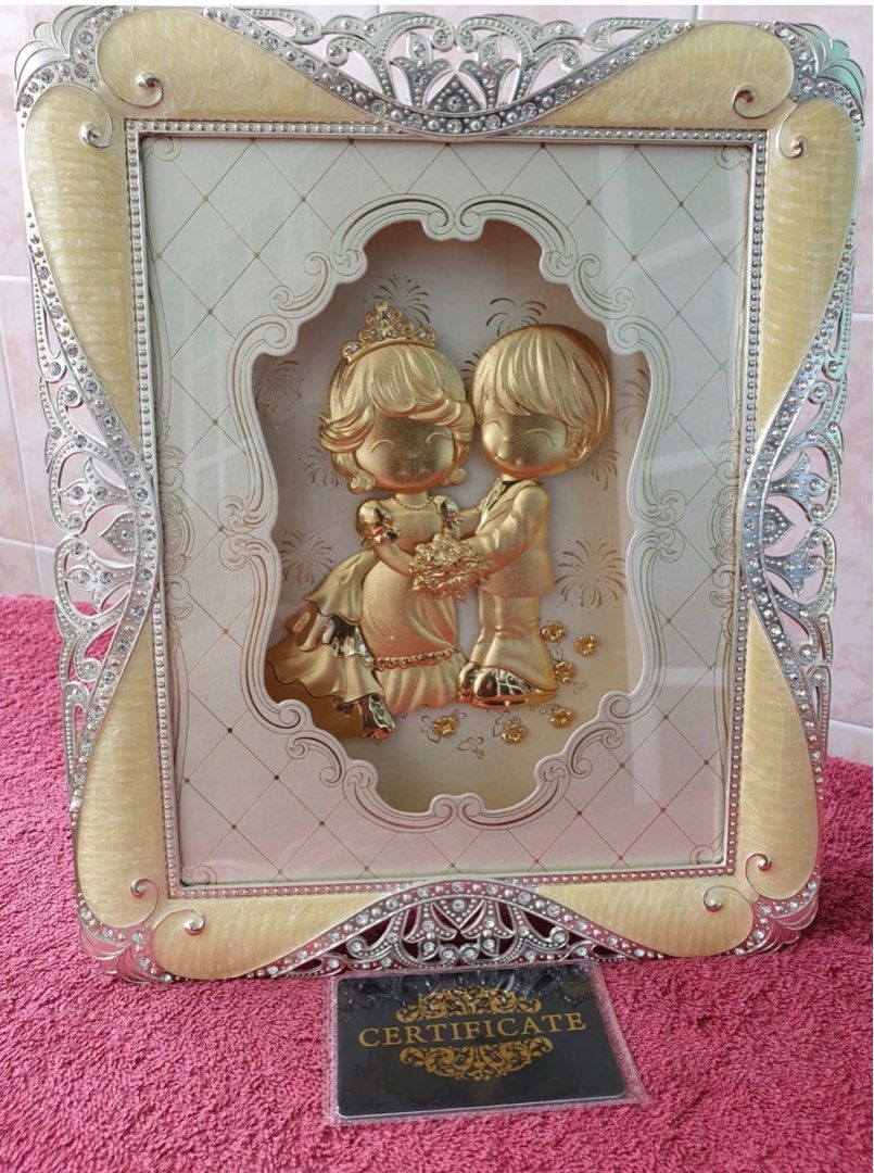 24K Gold Foil Frame Couple / Wedding, Furniture & Home Living, Home ...