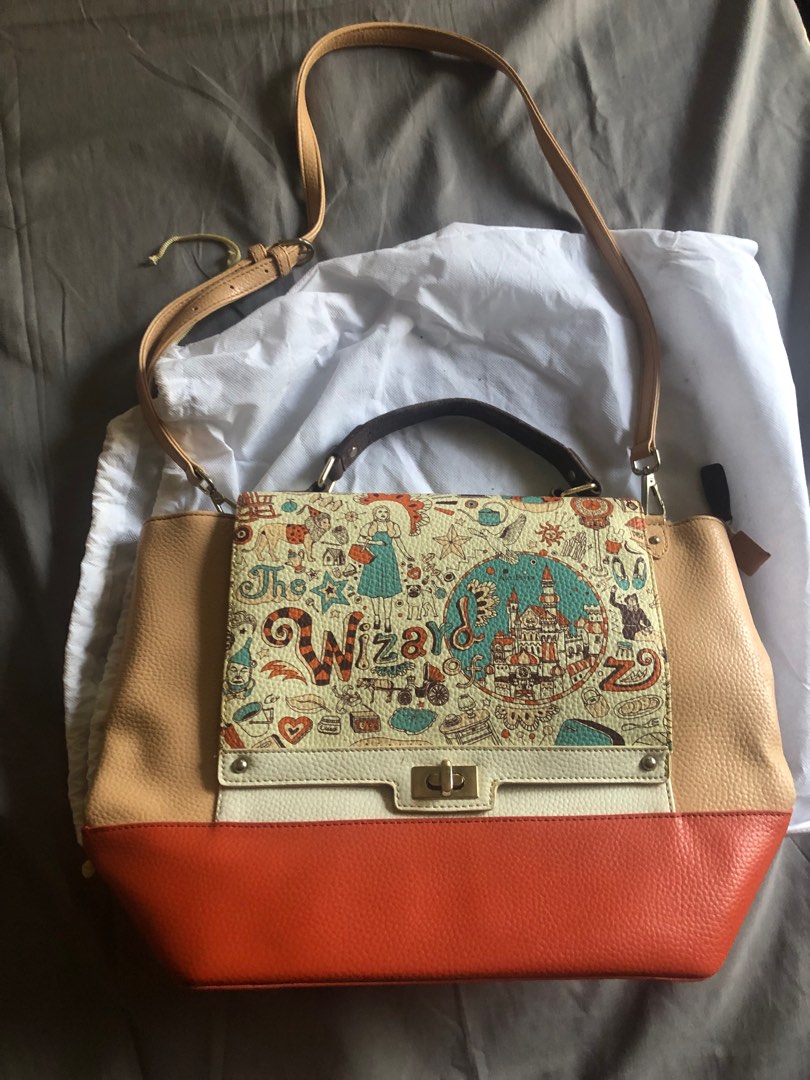 SALE! Art Fever Brera Wizard of Oz Sling Bag, Women's Fashion, Bags ...